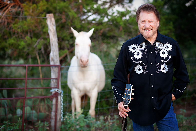 Home [darrellmccallcountry.com]